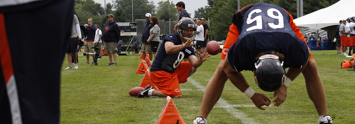 Longsnapper.com | Long snap instruction from Patrick Mannelly